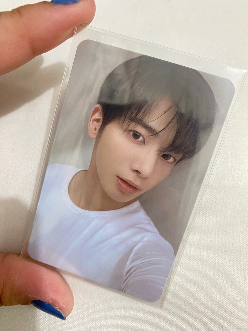 TXT Taehyun M2TC Tear Official PC on Carousell