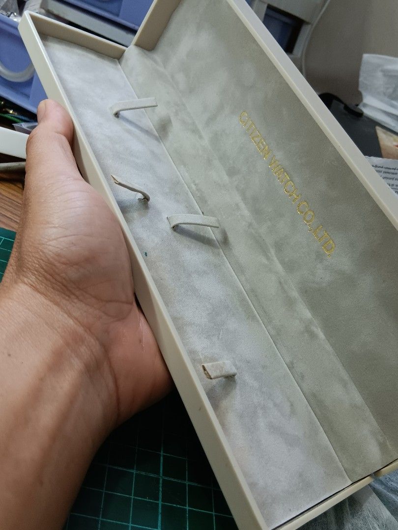 Vintage Citizen watch box Japan, Hobbies & Toys, Collectibles ...