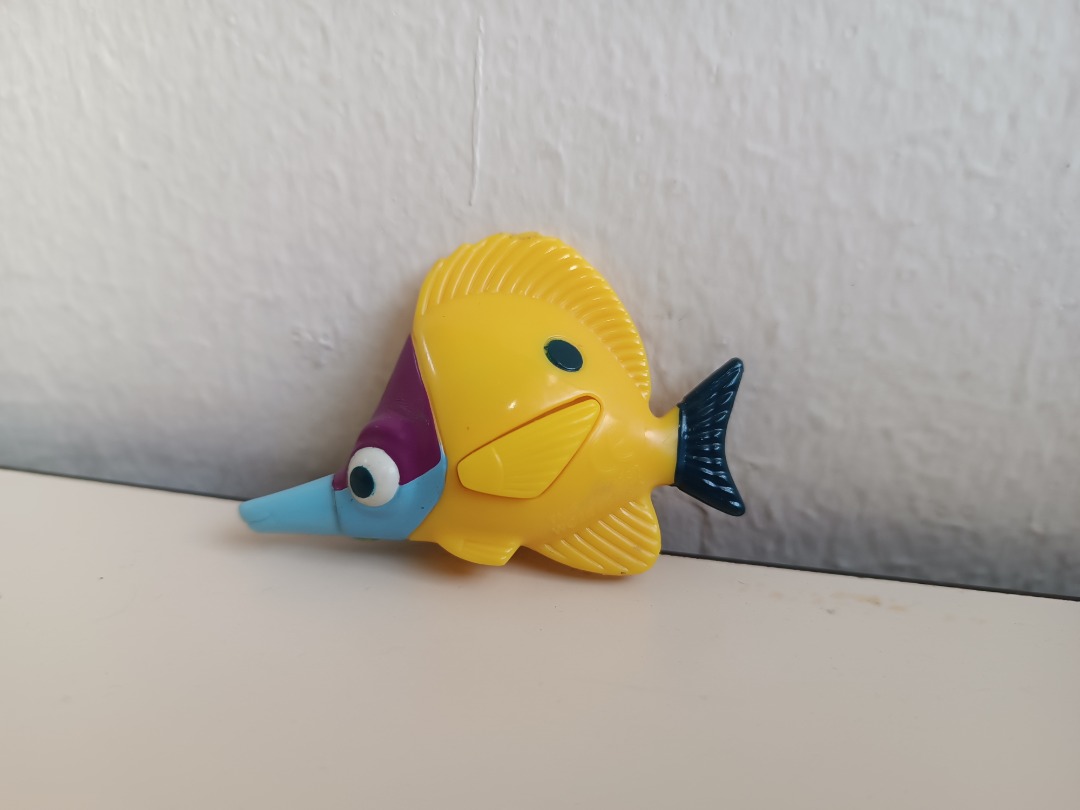 [Vintage Nestle Toy] 2003 Cookie Crisps Finding Nemo Water Squirters ...