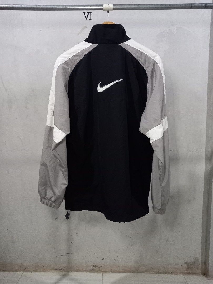 VINTAGE NIKE SIDE SWOOSH WITH BIG SWOOSH AT THE BACK, Men's Fashion ...