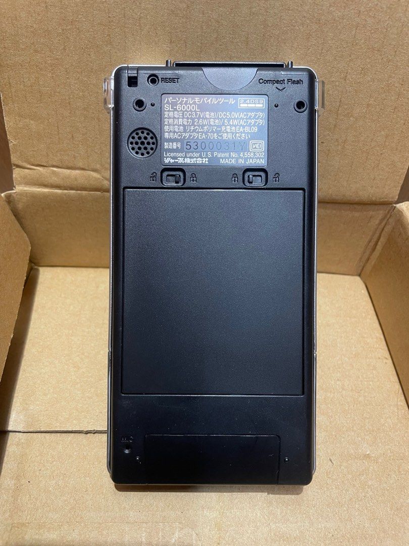 夏普Zaurus SL6000L 掌上型電腦 SHARP SL-6000L PDA 二手 拍戲道具 收藏 零件機, 手機及配件, 平板電腦 ...