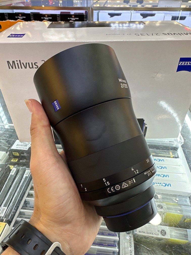 Zeiss 135mm F2.8 Milvus Lens ZF.2 (Nikon F), Photography, Lens & Kits on Carousell