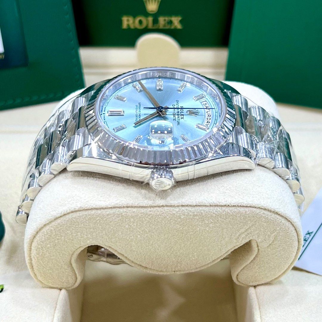全新 2023年 Rolex Day-Date 228236A 新裝41mm鉑金冰藍, 名牌, 手錶 - Carousell