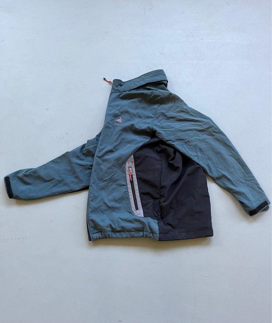 Activ Jacket, Men's Fashion, Coats, Jackets and Outerwear on Carousell