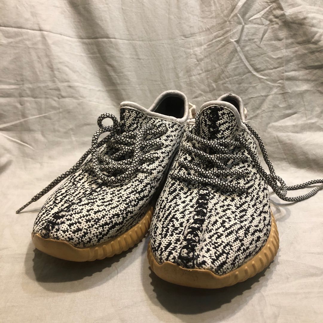 Adidas Yeezy Boost 350 “Turtle Dove” / shoes sepatu yzy, Fesyen Pria, Sepatu , Sneakers di Carousell