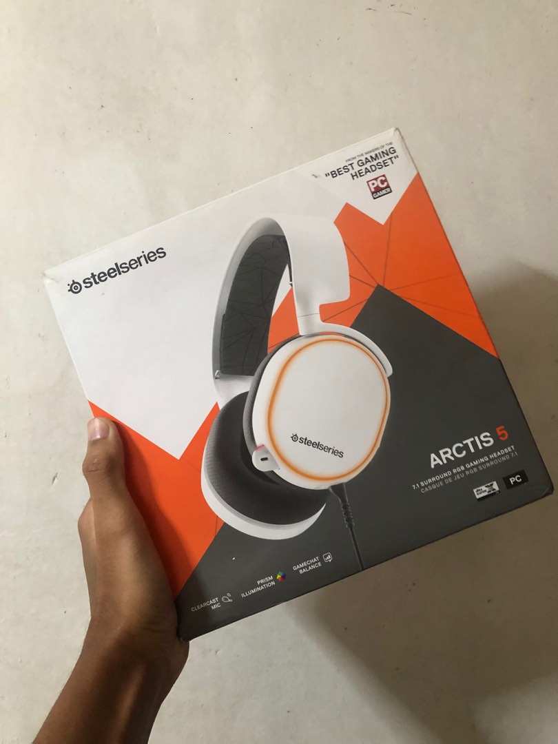 Arctis 5 Steelseries on Carousell