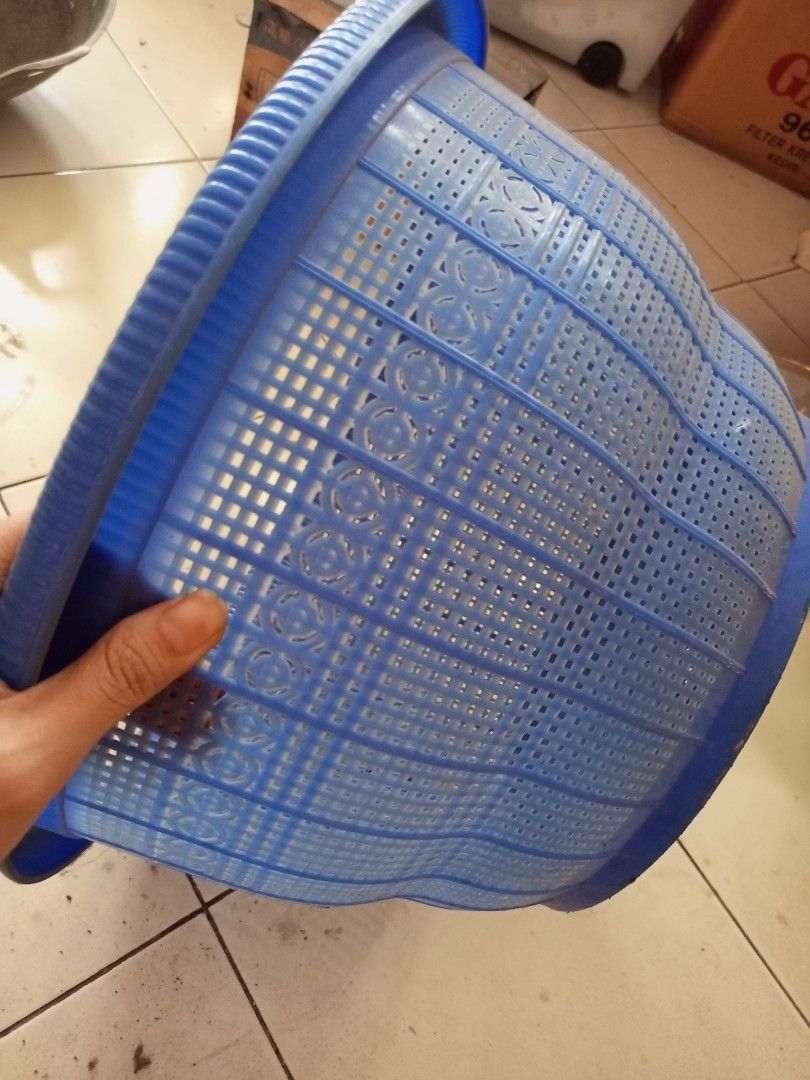 Baskom jaring besar buat di dapur warna biru masih baru on Carousell
