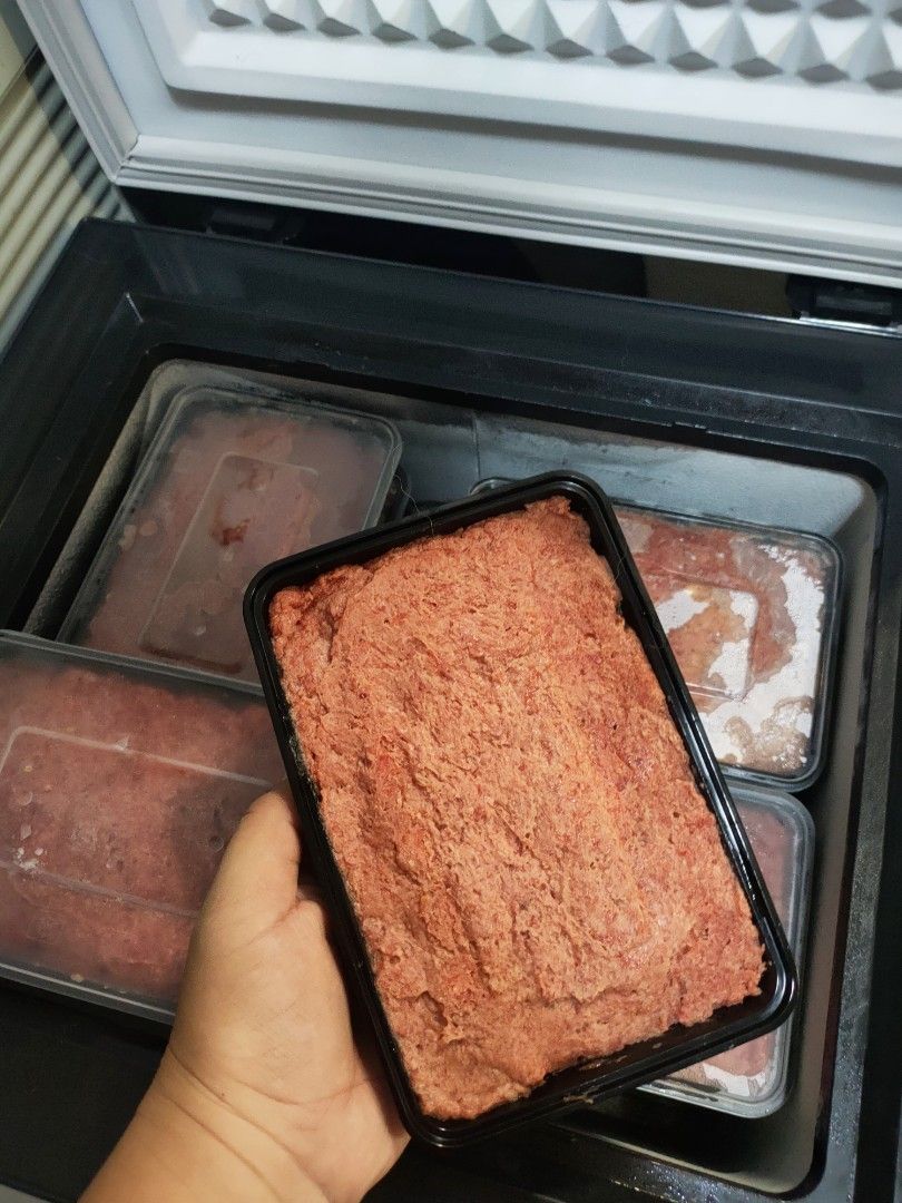 BEEF SAWDUST HUMAN GRADE, Food & Drinks, Chilled & Frozen Food on Carousell