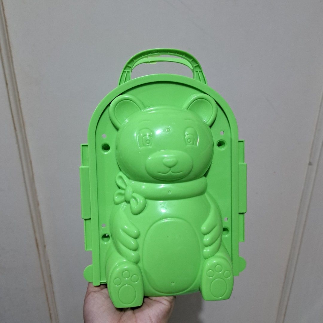 Bear Shaped Snowball Maker, Hobbies & Toys, Toys & Games on Carousell