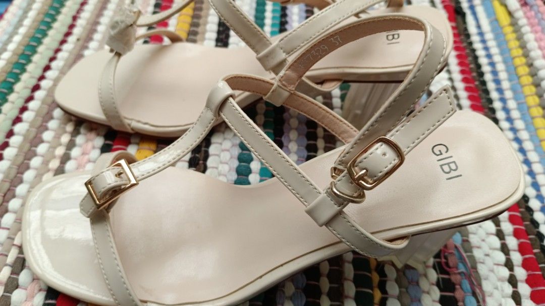 Brand new GIBI high heels on Carousell