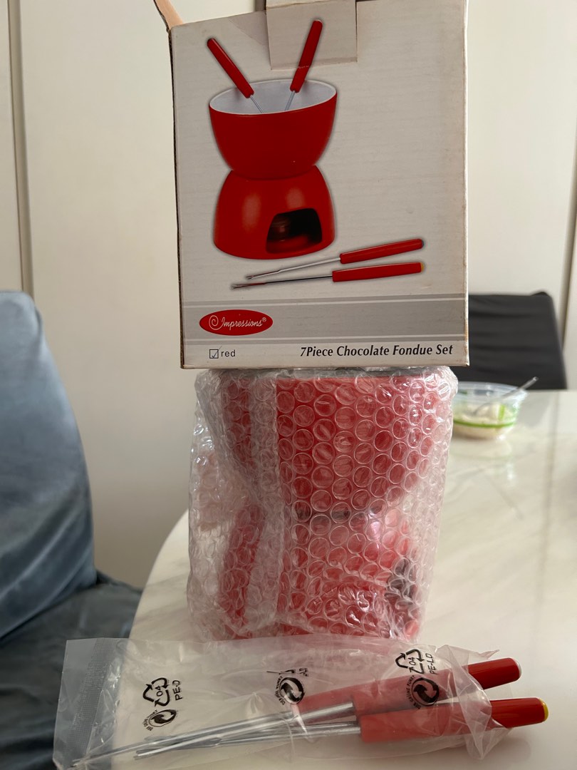 Chocolate Fondue Set, Hobbies & Toys, Toys & Games on Carousell