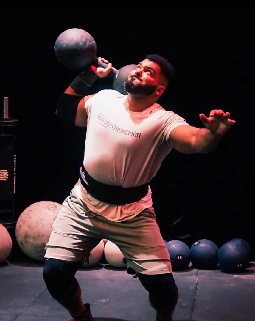 CIRCUS DUMBBELL 30kg 40kg 50kg 60kg 70kg 80kg 90kg 100kg BN, Sports Equipment, Exercise ...