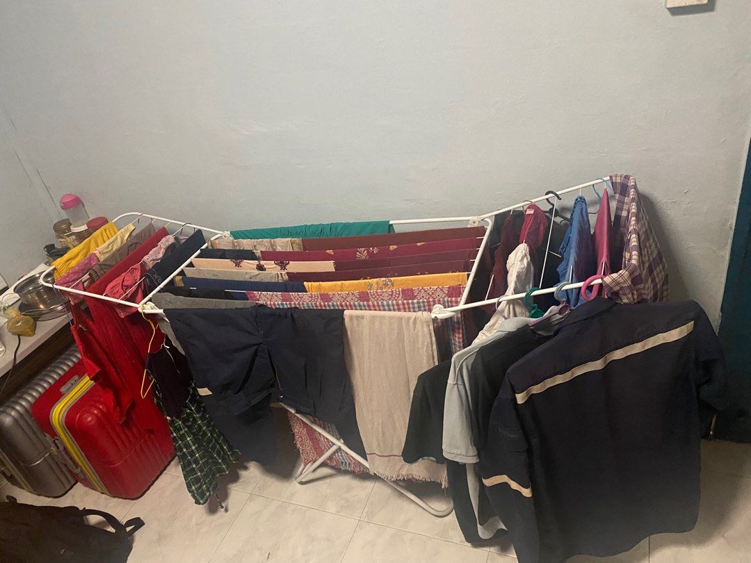 Clothes Drying Rack, Furniture & Home Living, Bedding & Towels on Carousell