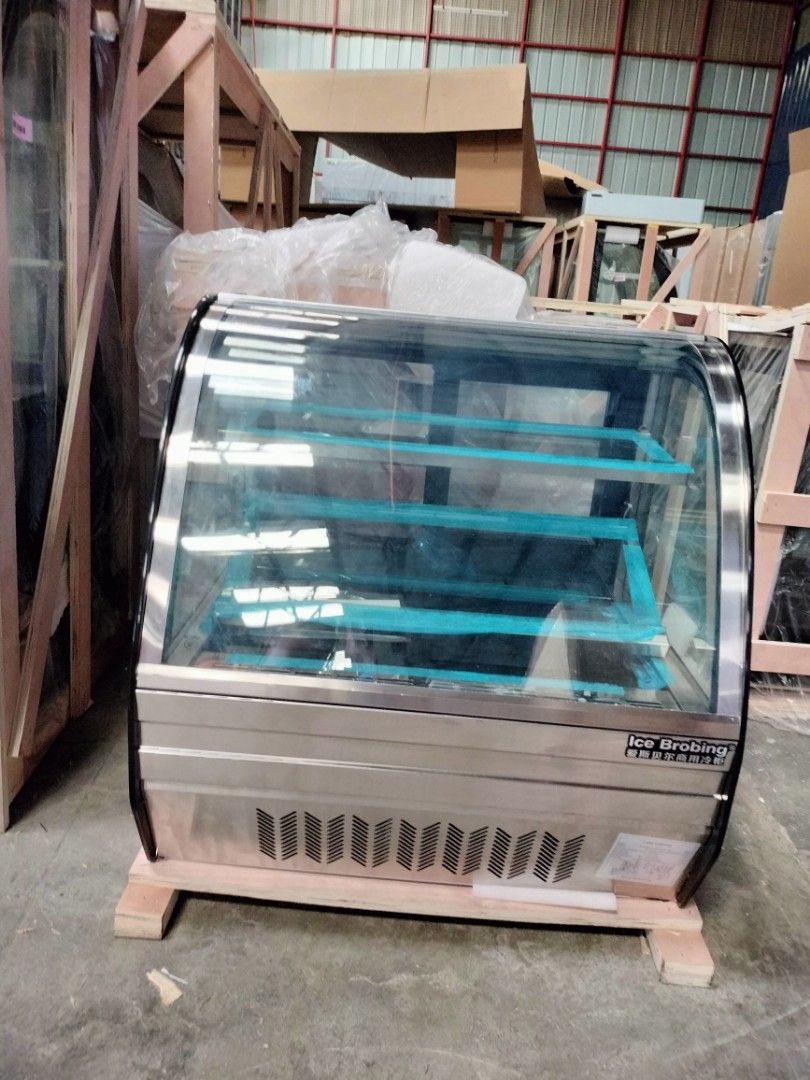COUNTER TOP CAKE DISPLAY CHILLER on Carousell