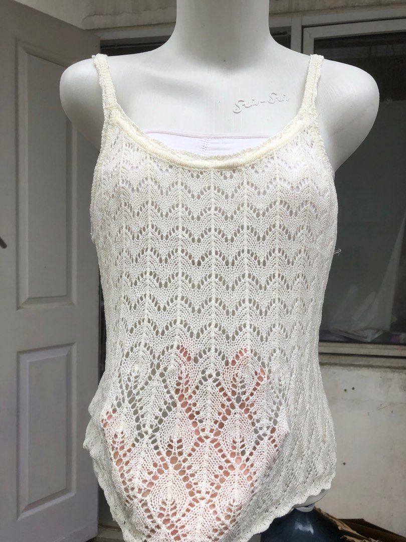 Crop Top 1 ‼️ Rajut 100 Import Premium‼️outfit Ke Bali On Carousell