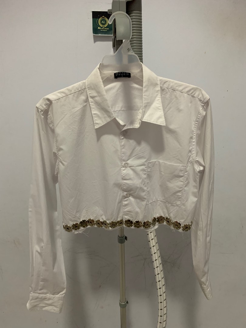 Cropty kemeja, Fesyen Wanita, Pakaian Wanita, Atasan di Carousell