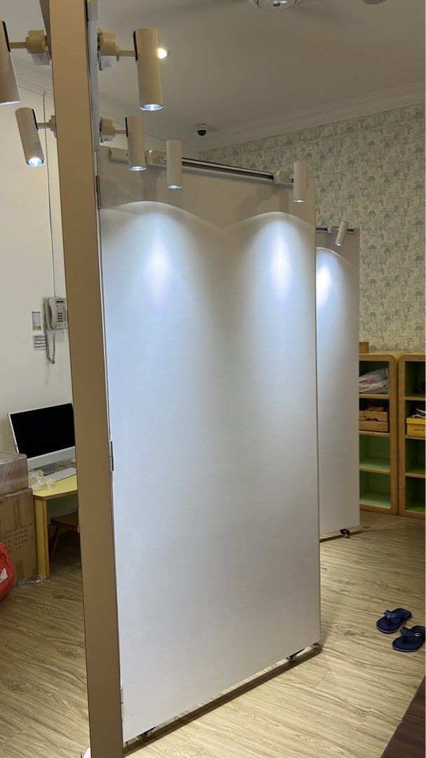 Custom made backdrop standee portable art exhibition panel with ...