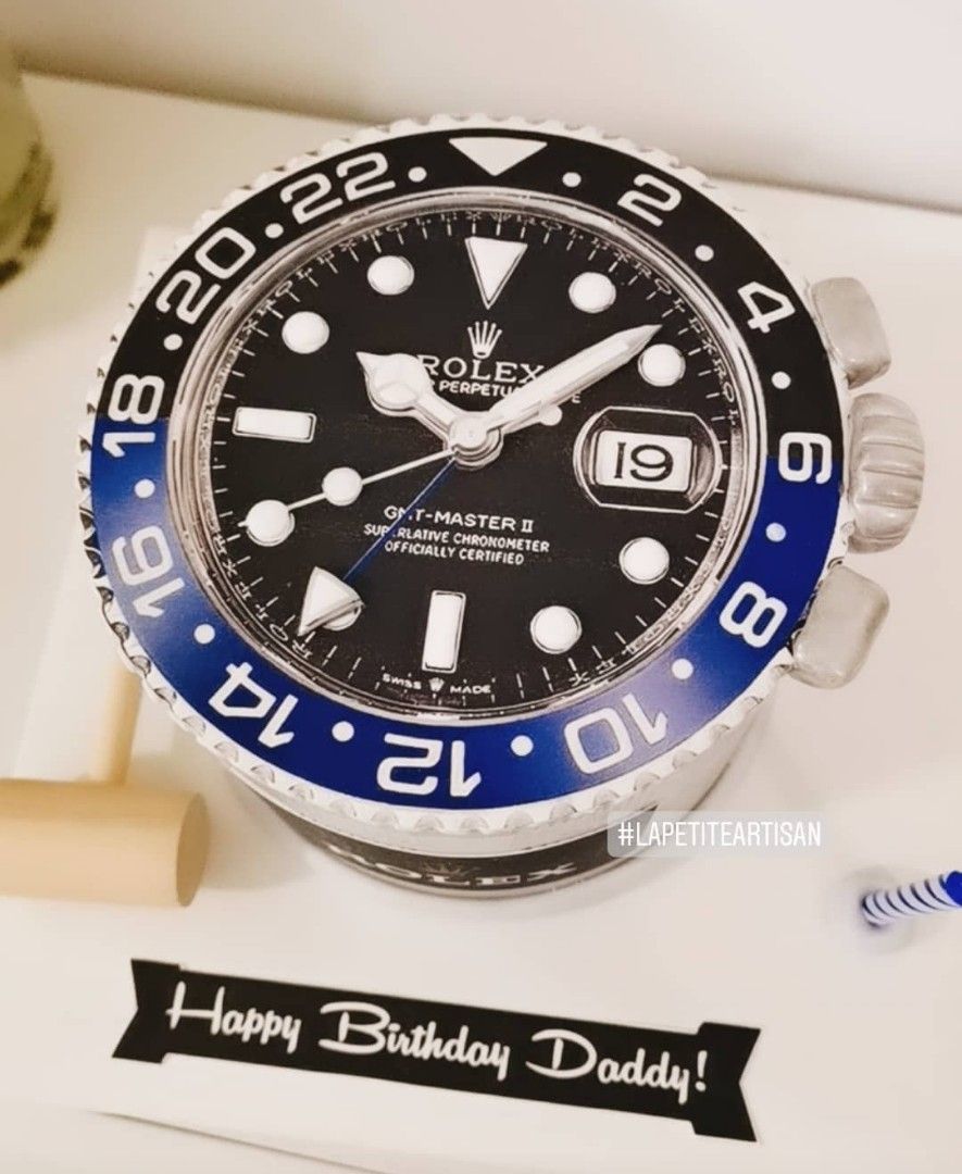 Customised 2d Icing Piñata, Food & Drinks, Homemade Bakes on Carousell