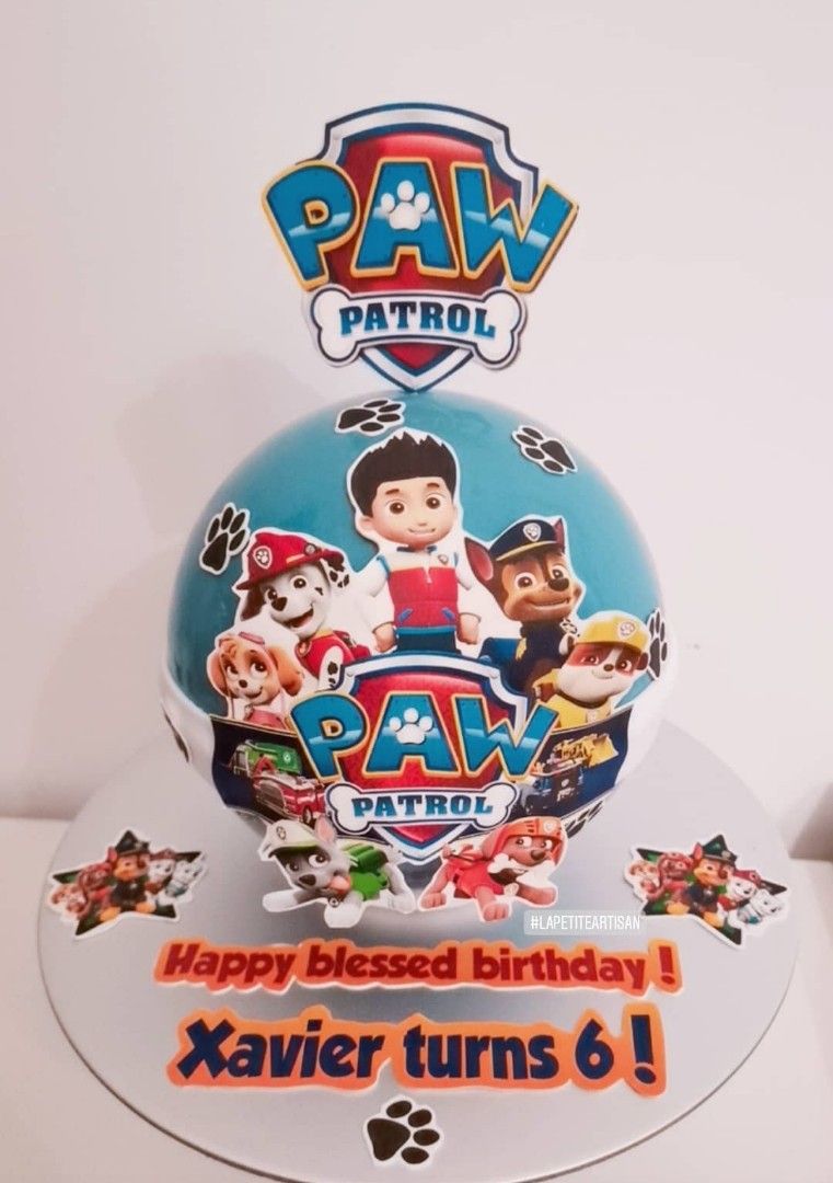 Customised 2d Icing Piñata, Food & Drinks, Homemade Bakes on Carousell