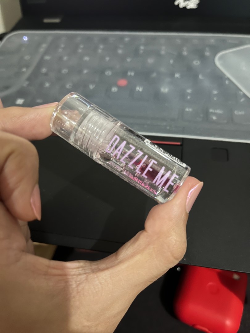 DAZZLE ME 24/7 LIP SERUM on Carousell