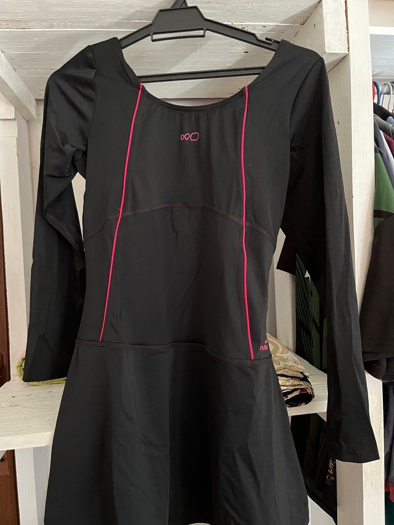 Decathlon swimwear, Women's Fashion, Swimwear, Muslimah Swimwear on ...