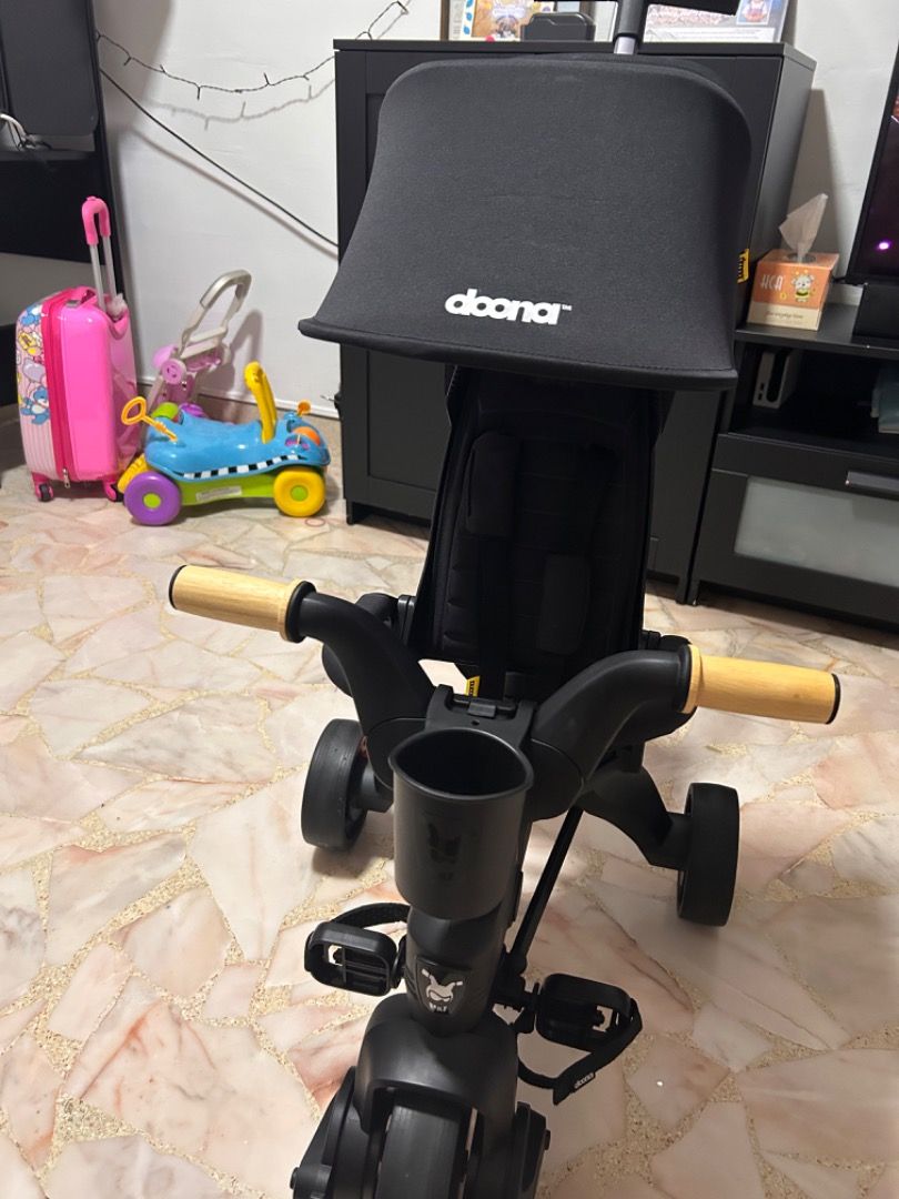 Donna Liki Trike S5, Babies & Kids, Going Out, Strollers on Carousell