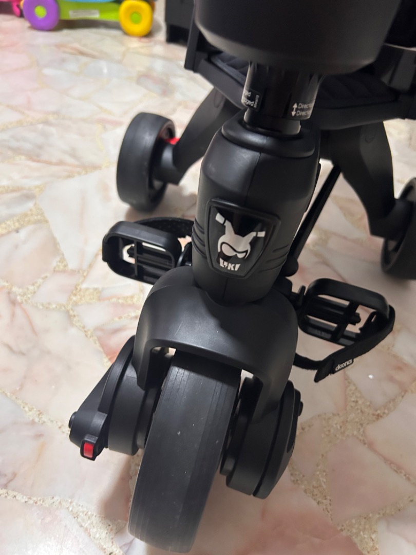 Donna Liki Trike S5, Babies & Kids, Going Out, Strollers on Carousell