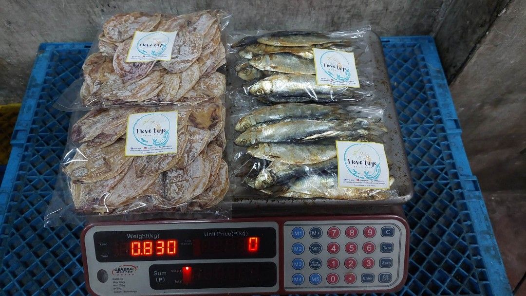 Dried fishes - palad flakes, boneless dilis tunsoy, espada buo, Food ...