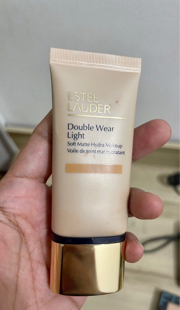 Estee Lauder Double Wear Light, Beauty & Personal Care, Face, Makeup on ...