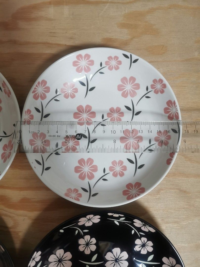 Flower design plates, Furniture & Home Living, Kitchenware & Tableware ...