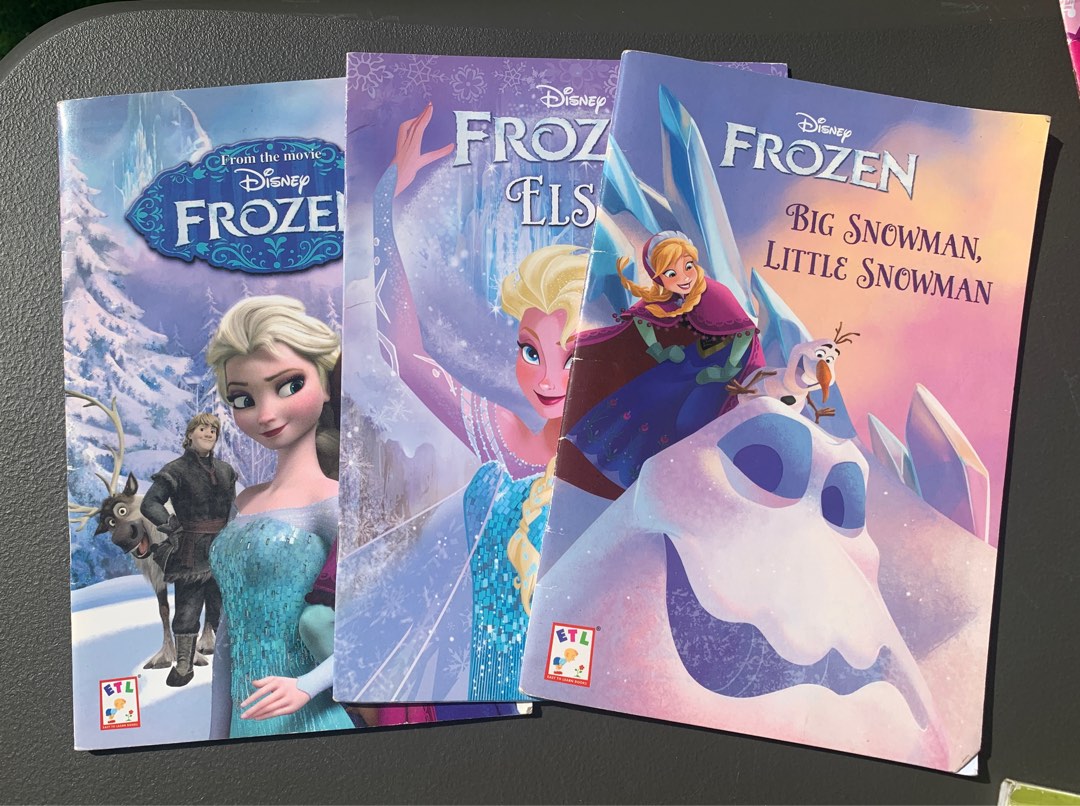 Frozen book bundle (early readers) on Carousell