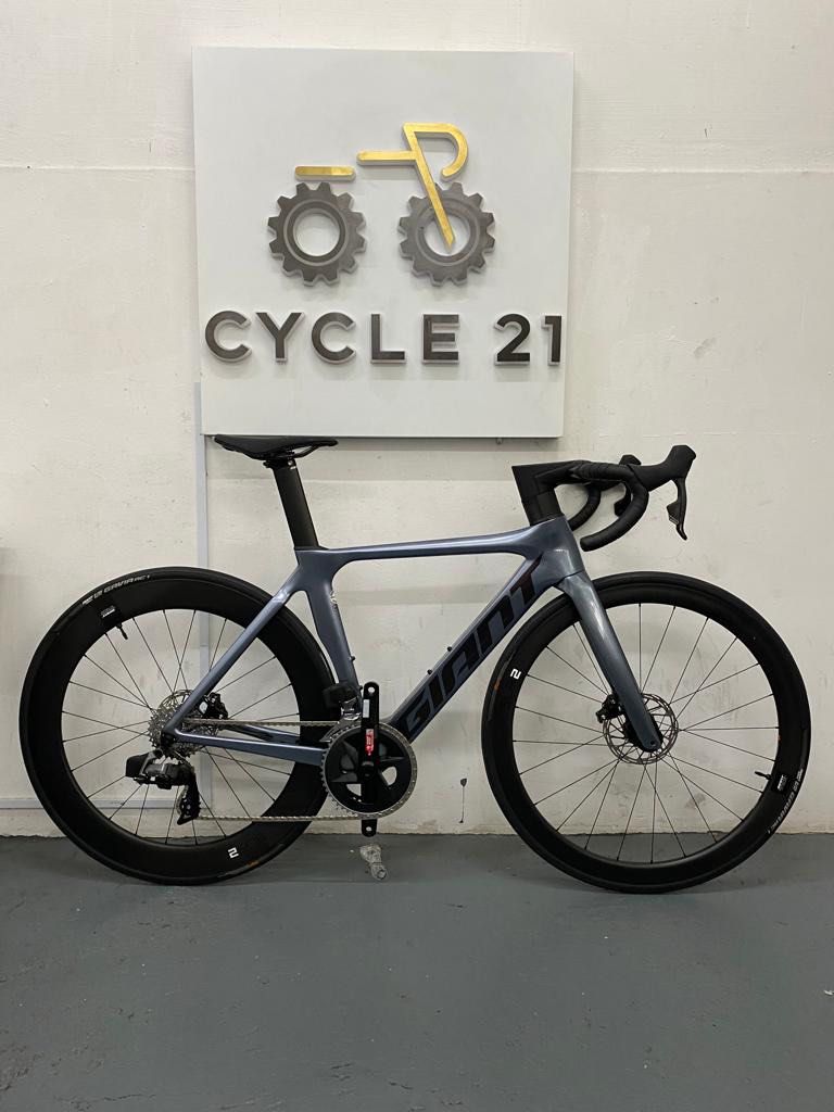GIANT PROPEL ADVANCED 1 DISC WITH 12 SPEED SRAM RIVAL ETAP AND SLR 2 ...