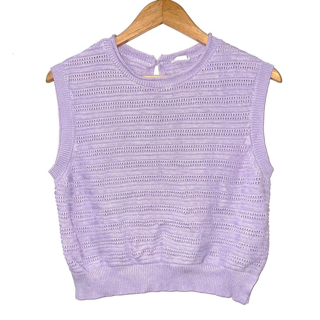GU by Uniqlo knitted vest on Carousell