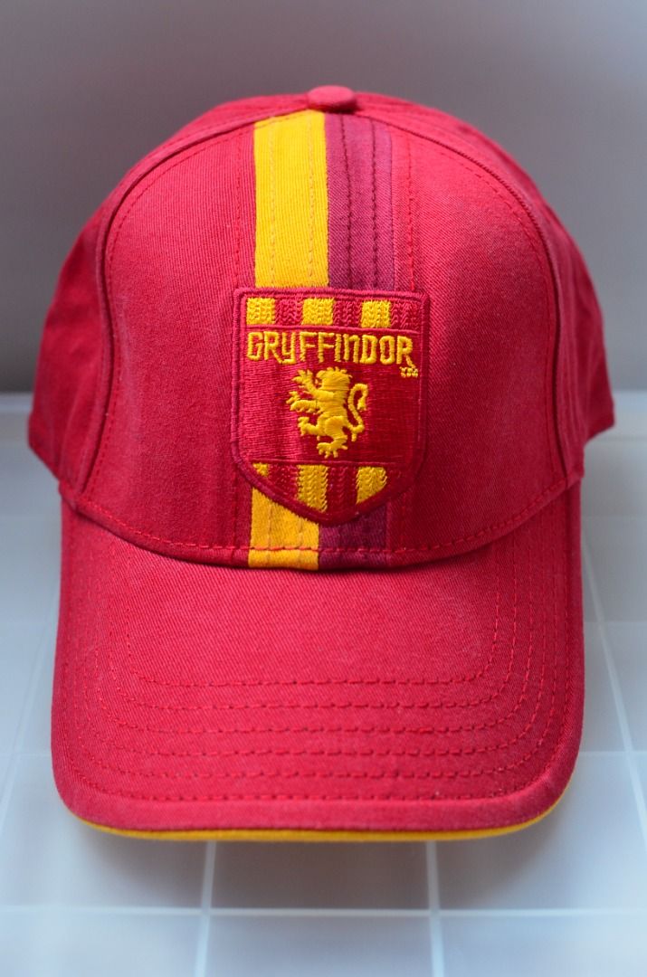 HARRY POTTER GRYFFINDOR OFFICIALLY LICENSED CAP - BRAND NEW on Carousell