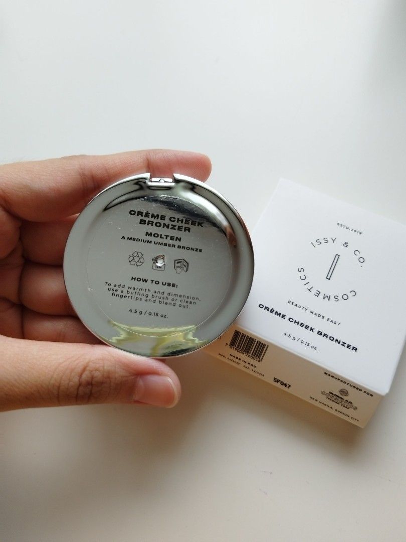 Issy & co bronzer molten, Beauty & Personal Care, Face, Makeup on Carousell