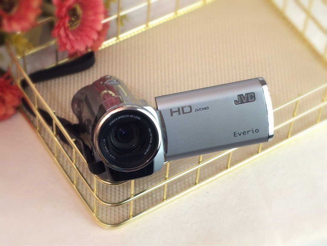 JVC Everio GZ HM450-S Video Camera, Photography, Video Cameras on Carousell
