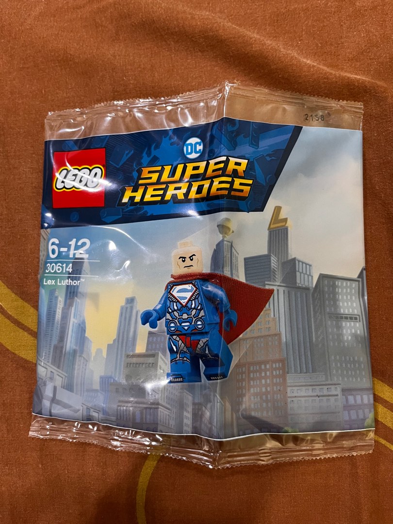 Lego 30614 DC Super Heroes Minifigure - Lex Luthor Superman Suit, Hobbies & Toys, Toys & Games ...
