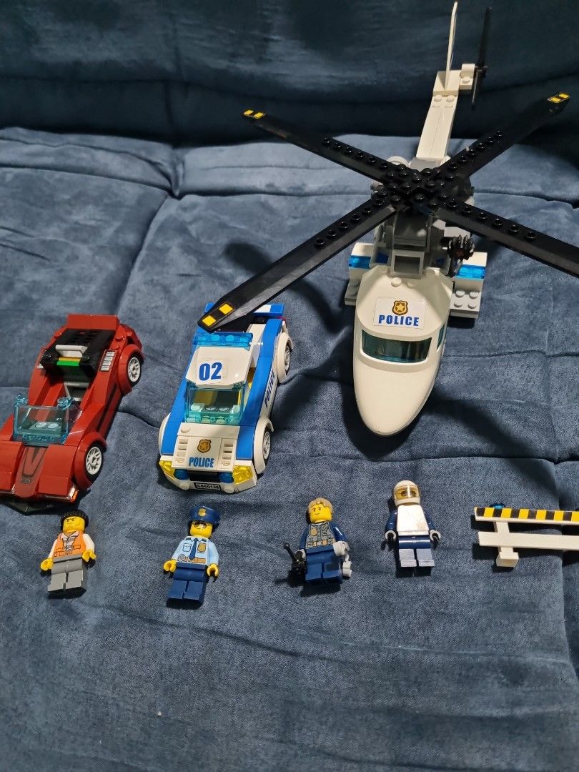 Lego city 60138 police chase, Hobbies & Toys, Toys & Games on Carousell