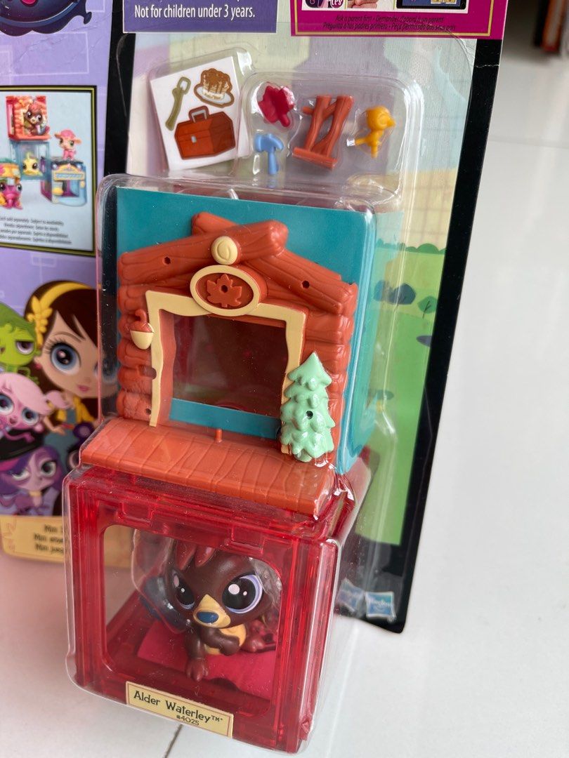 Littlest Pet Shop Mini Style Set with ALDER WATERLEY Beaver Figure ...