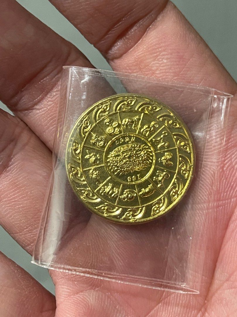 Lp charoen kan Cheong with hand yant, Hobbies & Toys, Memorabilia ...