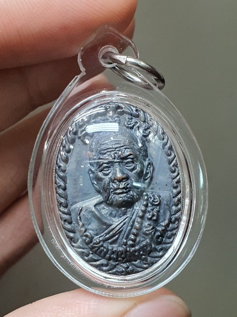 Lp Moon Thai Amulet, Hobbies & Toys, Memorabilia & Collectibles ...
