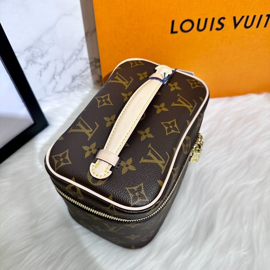 LV Nice Mini Toiletry Pouch, Luxury, Bags & Wallets on Carousell