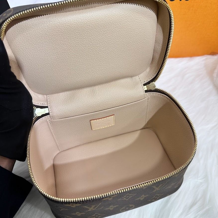 LV Nice Mini Toiletry Pouch, Luxury, Bags & Wallets on Carousell