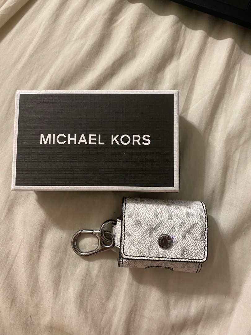 MICHAEL KORS AIRPODS PRO CASE on Carousell