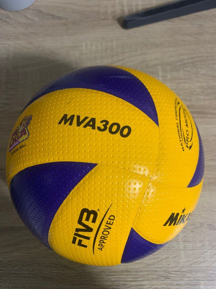 Mikasa Volleyball MVA 300, Sports Equipment, Sports & Games, Racket ...