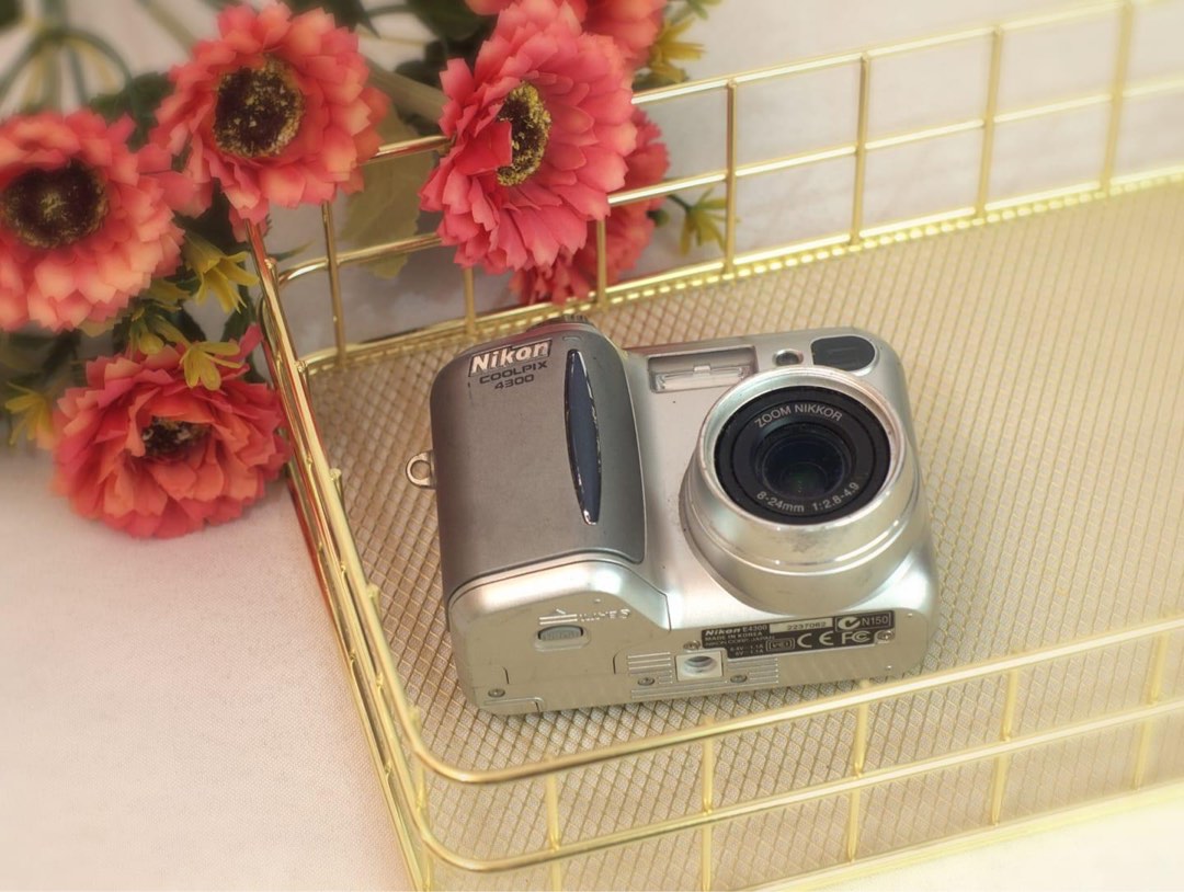 Nikon Coolpix 4300 Digital Camera, Photography, Cameras on Carousell