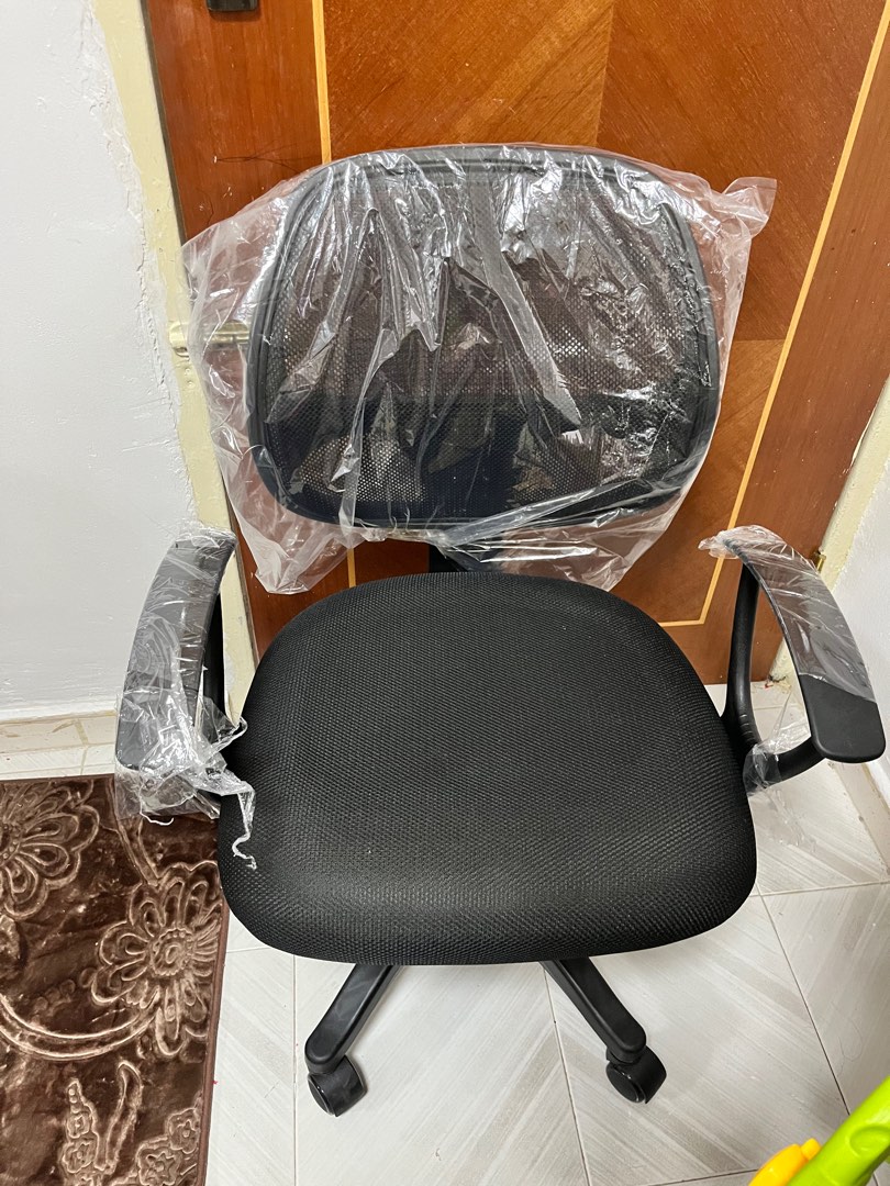 Office Chair/ study chair, Furniture & Home Living, Furniture, Chairs ...