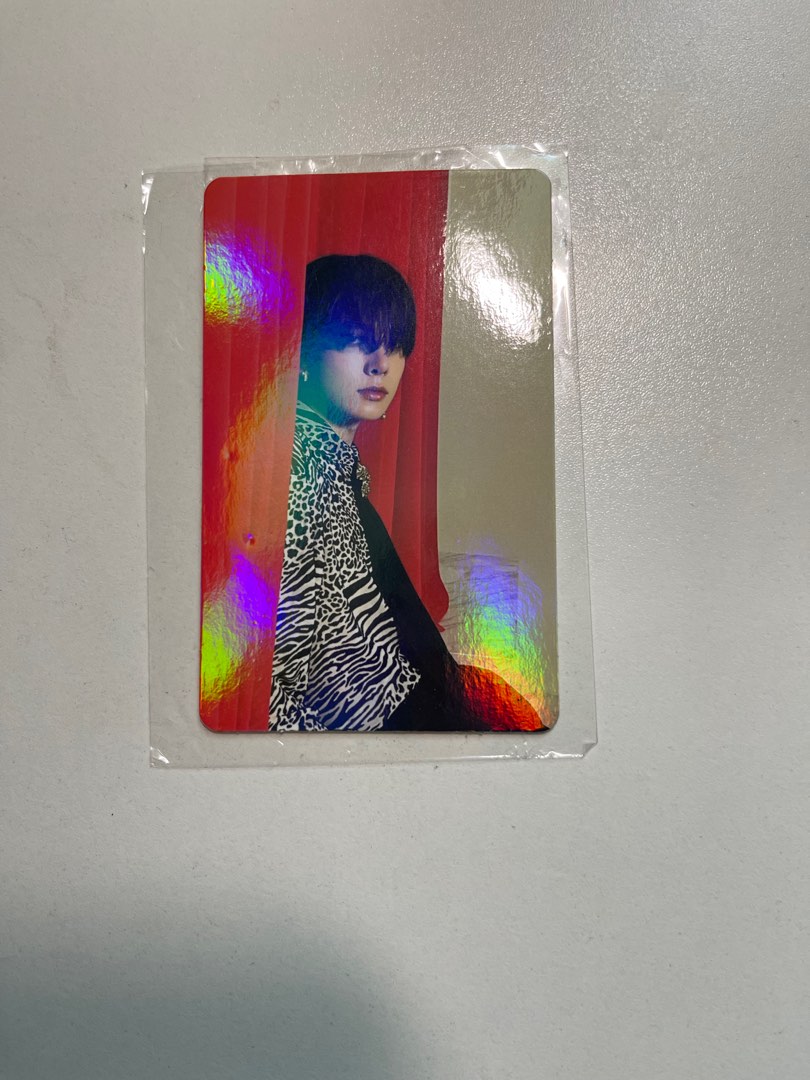 official holographic enhypen heeseung photo card, Hobbies & Toys ...