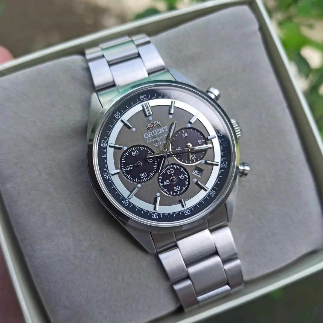 Orient - Panda Gray / Grey Neo 70s - Solar Chronograph, Men's Fashion ...