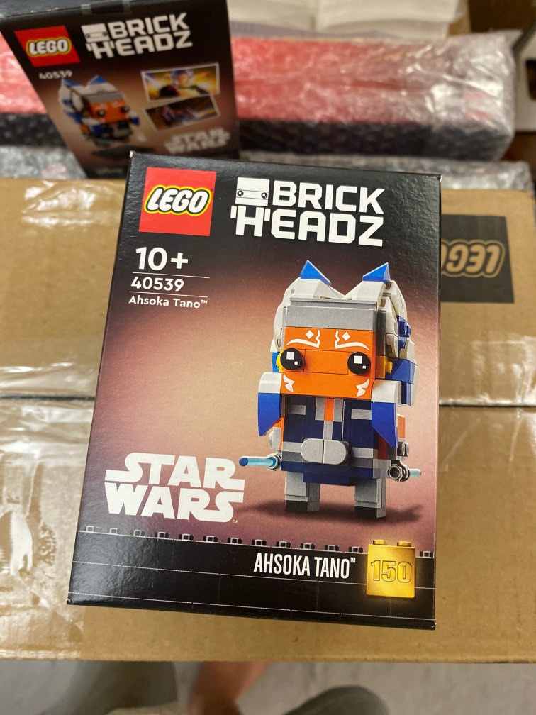 Original Lego 40539 Ashoka tano, Hobbies & Toys, Toys & Games on Carousell